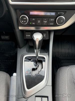 Brown Toyota Auris 2013 in Parnu, with an engine capacity of 1.60 L and mileage of 0 thousand km for 6450 €, photo 19 on AUTOMOTO.COM.LV