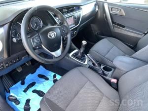 Brūns Toyota Auris 2013 Ogre, ar dzinēja tilpumu 1.30 L un nobraukumu 213 tūkst. km par 6470 €, foto 15 vietnē AUTOMOTO.COM.LV