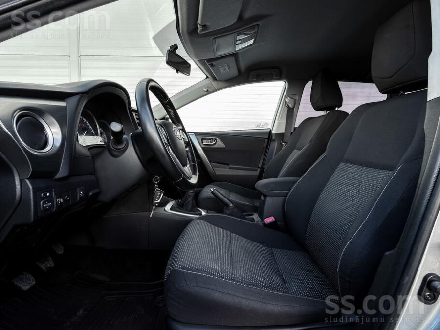 Brūns Toyota Auris 2013 Rīga, ar dzinēja tilpumu 1.40 L un nobraukumu 0 tūkst. km par 5490 €, foto 15 vietnē AUTOMOTO.COM.LV