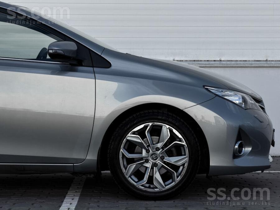 Brūns Toyota Auris 2013 Rīga, ar dzinēja tilpumu 1.40 L un nobraukumu 0 tūkst. km par 5490 €, foto 34 vietnē AUTOMOTO.COM.LV