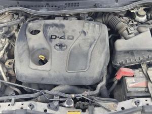 Brown Toyota Auris 2013 in Vilnius, with an engine capacity of 1.36 L and mileage of 324 thousand km for 3490 €, photo 13 on AUTOMOTO.COM.LV