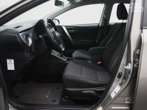Brūns Toyota Auris 2014 Viļņa, ar dzinēja tilpumu 1.80 L un nobraukumu 215 tūkst. km par 9699 €, foto 5 vietnē AUTOMOTO.COM.LV