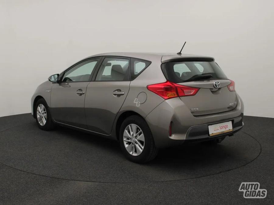 Brūns Toyota Auris 2014 Viļņa, ar dzinēja tilpumu 1.80 L un nobraukumu 215 tūkst. km par 9699 €, foto 8 vietnē AUTOMOTO.COM.LV