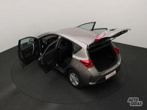 Brūns Toyota Auris 2014 Viļņa, ar dzinēja tilpumu 1.80 L un nobraukumu 215 tūkst. km par 9699 €, foto 14 vietnē AUTOMOTO.COM.LV
