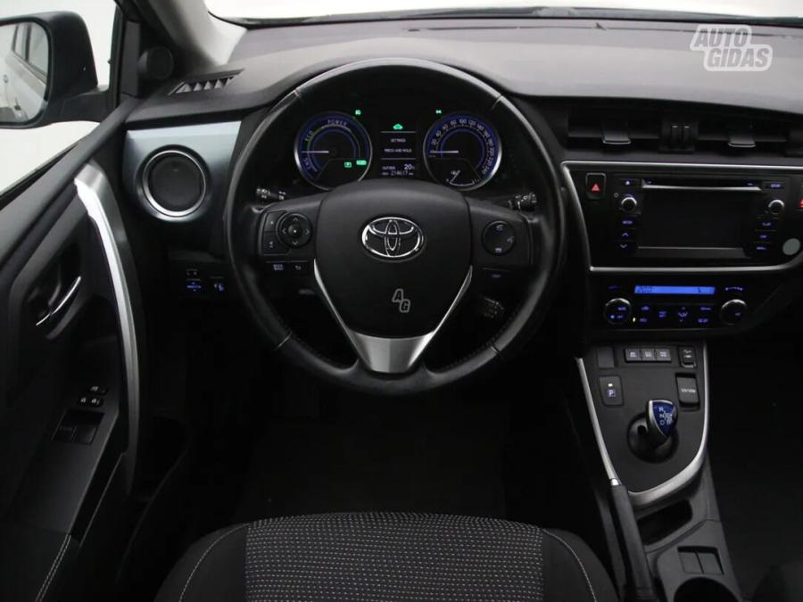 Brūns Toyota Auris 2014 Viļņa, ar dzinēja tilpumu 1.80 L un nobraukumu 215 tūkst. km par 9699 €, foto 18 vietnē AUTOMOTO.COM.LV