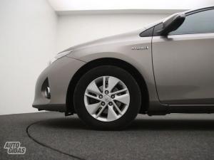 Brūns Toyota Auris 2014 Viļņa, ar dzinēja tilpumu 1.80 L un nobraukumu 215 tūkst. km par 9699 €, foto 27 vietnē AUTOMOTO.COM.LV