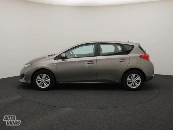 Brūns Toyota Auris 2014 Viļņa, ar dzinēja tilpumu 1.80 L un nobraukumu 178 tūkst. km par 10699 €, foto 6 vietnē AUTOMOTO.COM.LV