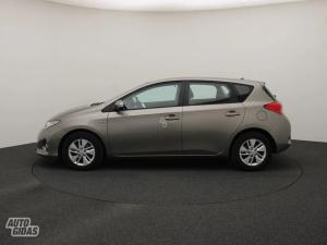 Brūns Toyota Auris 2014 Viļņa, ar dzinēja tilpumu 1.80 L un nobraukumu 178 tūkst. km par 10699 €, foto 7 vietnē AUTOMOTO.COM.LV