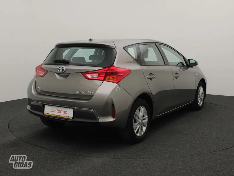 Brūns Toyota Auris 2014 Viļņa, ar dzinēja tilpumu 1.80 L un nobraukumu 178 tūkst. km par 10699 €, foto 9 vietnē AUTOMOTO.COM.LV