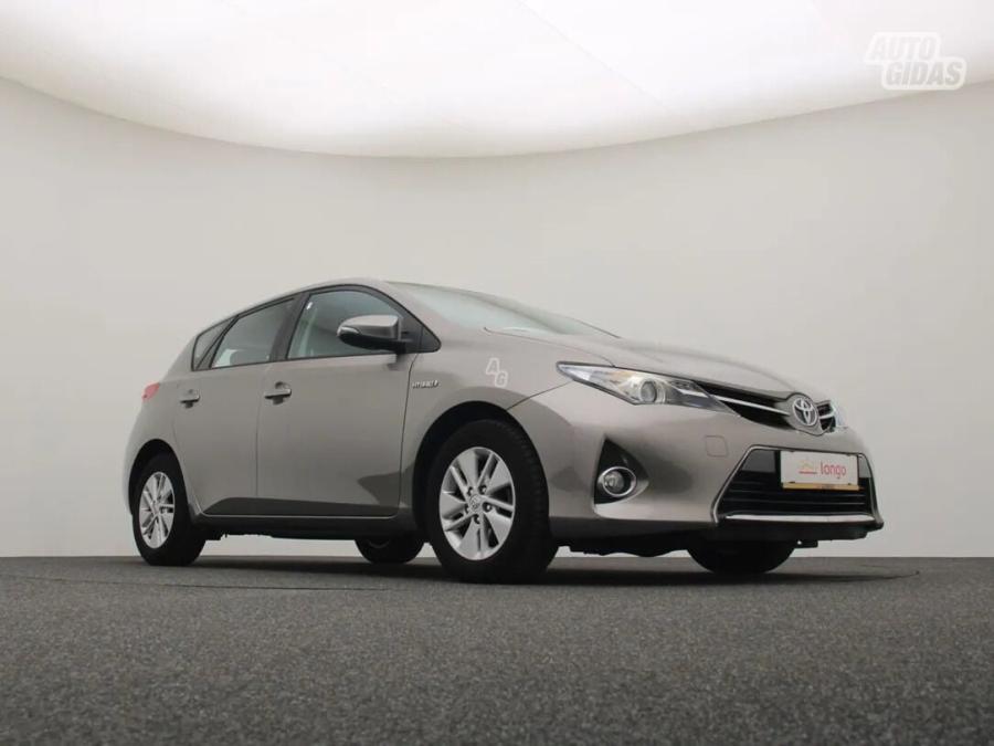 Brūns Toyota Auris 2014 Viļņa, ar dzinēja tilpumu 1.80 L un nobraukumu 178 tūkst. km par 10699 €, foto 12 vietnē AUTOMOTO.COM.LV