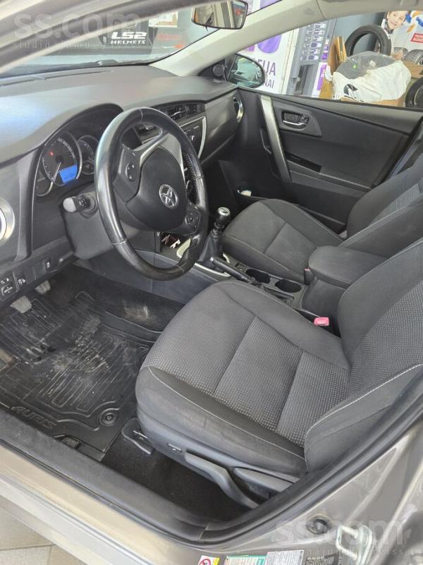 Brūns Toyota Auris 2014 Gulbene, ar dzinēja tilpumu 1.60 L un nobraukumu 256 tūkst. km par 4800 €, foto 8 vietnē AUTOMOTO.COM.LV