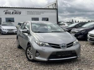 Brūns Toyota Auris 2014 Utena, ar dzinēja tilpumu 1.80 L un nobraukumu 247 tūkst. km par 7490 €, foto  vietnē AUTOMOTO.COM.LV