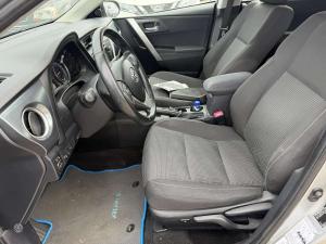 Brūns Toyota Auris 2014 Utena, ar dzinēja tilpumu 1.80 L un nobraukumu 247 tūkst. km par 7490 €, foto 7 vietnē AUTOMOTO.COM.LV