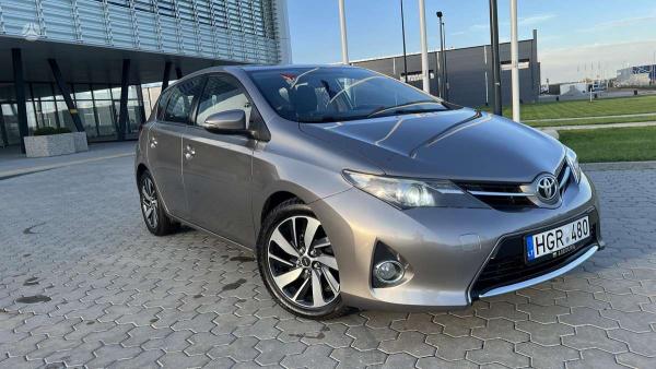 Brūns Toyota Auris 2014 Kauņa, ar dzinēja tilpumu 1.36 L un nobraukumu 283 tūkst. km par 4955 €, foto 9 vietnē AUTOMOTO.COM.LV