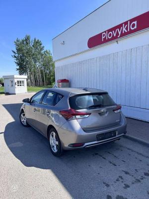 Brūns Toyota Auris 2015 Ukmergė, ar dzinēja tilpumu 1.60 L un nobraukumu 205 tūkst. km par 6999 €, foto 4 vietnē AUTOMOTO.COM.LV