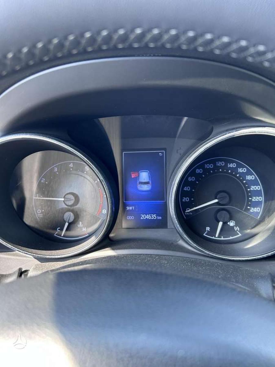 Brūns Toyota Auris 2015 Ukmergė, ar dzinēja tilpumu 1.60 L un nobraukumu 205 tūkst. km par 6999 €, foto 20 vietnē AUTOMOTO.COM.LV