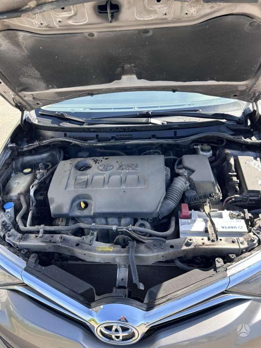 Brūns Toyota Auris 2015 Ukmergė, ar dzinēja tilpumu 1.60 L un nobraukumu 205 tūkst. km par 6999 €, foto 22 vietnē AUTOMOTO.COM.LV