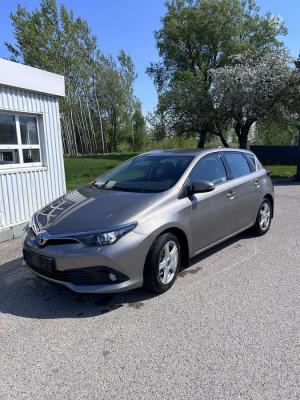 Brūns Toyota Auris 2015 Ukmergė, ar dzinēja tilpumu 1.60 L un nobraukumu 205 tūkst. km par 6999 €, foto 26 vietnē AUTOMOTO.COM.LV