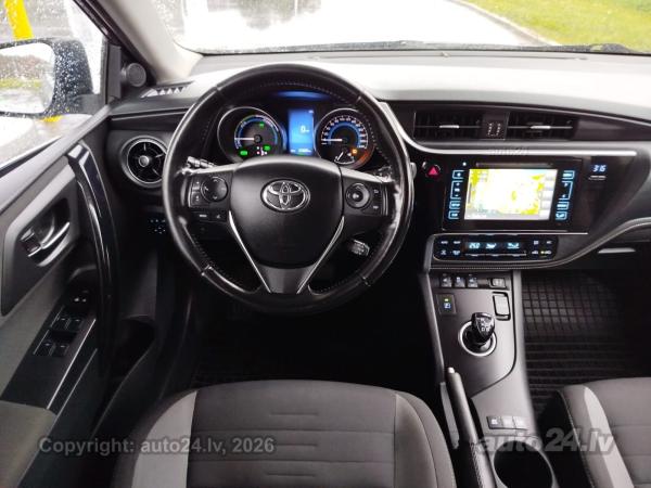 Brūns Toyota Auris 2016 Tallina, ar dzinēja tilpumu 1.80 L un nobraukumu 211 tūkst. km par 9500 €, foto 9 vietnē AUTOMOTO.COM.LV
