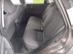 Brown Toyota Auris 2016 in Tallinn, with an engine capacity of 1.80 L and mileage of 211 thousand km for 9500 €, photo 21 on AUTOMOTO.COM.LV