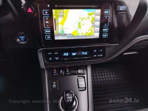 Brown Toyota Auris 2016 in Tallinn, with an engine capacity of 1.80 L and mileage of 211 thousand km for 9500 €, photo 24 on AUTOMOTO.COM.LV