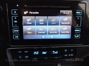 Brown Toyota Auris 2016 in Tallinn, with an engine capacity of 1.80 L and mileage of 211 thousand km for 9500 €, photo 26 on AUTOMOTO.COM.LV