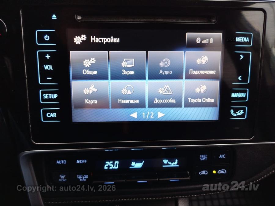 Brown Toyota Auris 2016 in Tallinn, with an engine capacity of 1.80 L and mileage of 211 thousand km for 9500 €, photo 26 on AUTOMOTO.COM.LV