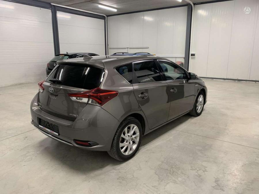 Brūns Toyota Auris 2017 Kauņa, ar dzinēja tilpumu 1.80 L un nobraukumu 165 tūkst. km par 11300 €, foto 3 vietnē AUTOMOTO.COM.LV