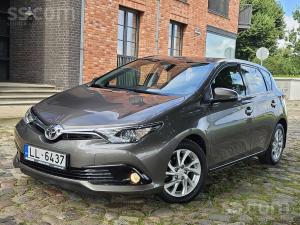 Brūns Toyota Auris 2018 Rīga, ar dzinēja tilpumu 1.20 L un nobraukumu 119 tūkst. km par 9900 €, foto 5 vietnē AUTOMOTO.COM.LV