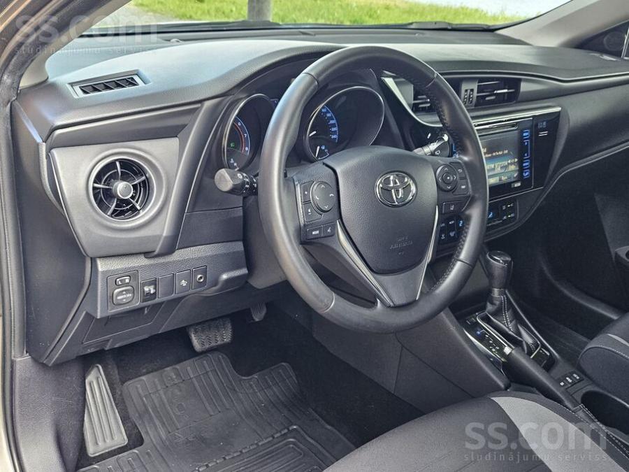 Brūns Toyota Auris 2018 Rīga, ar dzinēja tilpumu 1.20 L un nobraukumu 119 tūkst. km par 9900 €, foto 7 vietnē AUTOMOTO.COM.LV