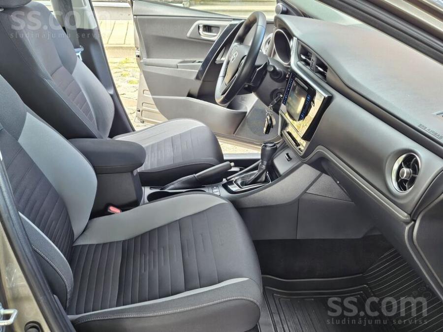 Brūns Toyota Auris 2018 Rīga, ar dzinēja tilpumu 1.20 L un nobraukumu 119 tūkst. km par 9900 €, foto 11 vietnē AUTOMOTO.COM.LV