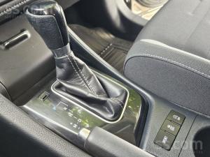 Brūns Toyota Auris 2018 Rīga, ar dzinēja tilpumu 1.20 L un nobraukumu 119 tūkst. km par 9900 €, foto 12 vietnē AUTOMOTO.COM.LV