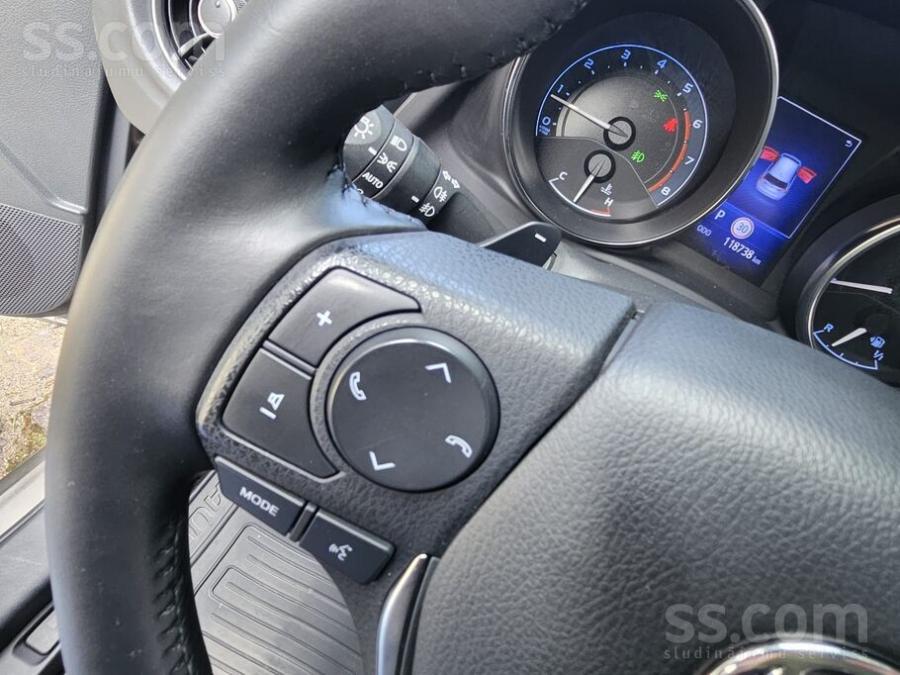 Brūns Toyota Auris 2018 Rīga, ar dzinēja tilpumu 1.20 L un nobraukumu 119 tūkst. km par 9900 €, foto 14 vietnē AUTOMOTO.COM.LV