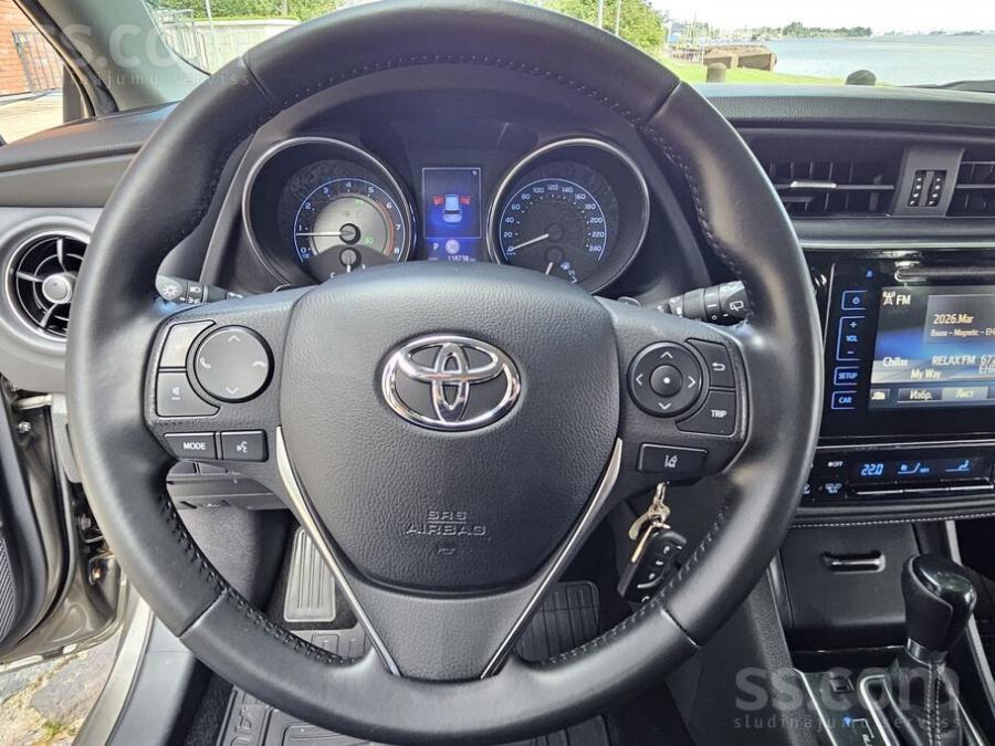 Brūns Toyota Auris 2018 Rīga, ar dzinēja tilpumu 1.20 L un nobraukumu 119 tūkst. km par 9900 €, foto 15 vietnē AUTOMOTO.COM.LV