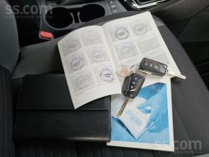 Brūns Toyota Auris 2018 Rīga, ar dzinēja tilpumu 1.20 L un nobraukumu 119 tūkst. km par 9900 €, foto 24 vietnē AUTOMOTO.COM.LV