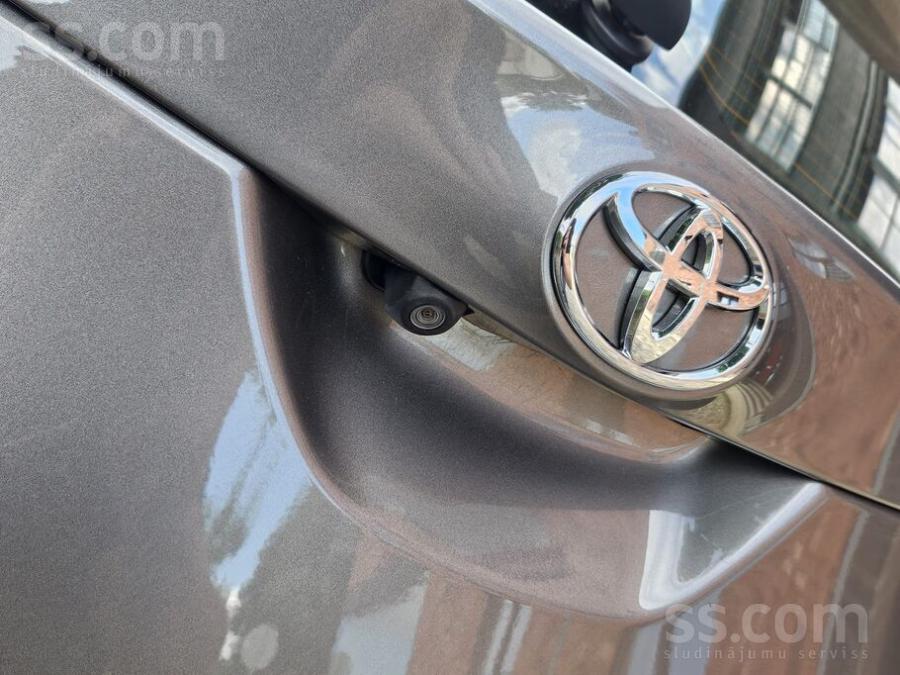 Brūns Toyota Auris 2018 Rīga, ar dzinēja tilpumu 1.20 L un nobraukumu 119 tūkst. km par 9900 €, foto 28 vietnē AUTOMOTO.COM.LV