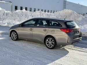 Brūns Toyota Auris 2013 Šauļi, ar dzinēja tilpumu 1.80 L un nobraukumu 208 tūkst. km par 8870 €, foto 16 vietnē AUTOMOTO.COM.LV