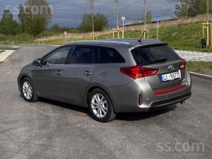 Brūns Toyota Auris 2013 Aizkraukle, ar dzinēja tilpumu 2.00 L un nobraukumu 314 tūkst. km par 6300 €, foto 6 vietnē AUTOMOTO.COM.LV