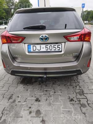 Brūns Toyota Auris 2013 Rīga, ar dzinēja tilpumu 1.80 L un nobraukumu 149 tūkst. km par 9700 €, foto 9 vietnē AUTOMOTO.COM.LV