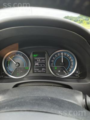 Brūns Toyota Auris 2013 Rīga, ar dzinēja tilpumu 1.80 L un nobraukumu 149 tūkst. km par 9700 €, foto 10 vietnē AUTOMOTO.COM.LV