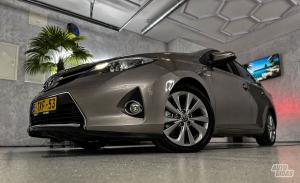 Brown Toyota Auris 2014 in Kaunas, with an engine capacity of 1.80 L and mileage of 280 thousand km for 7950 €, photo 15 on AUTOMOTO.COM.LV