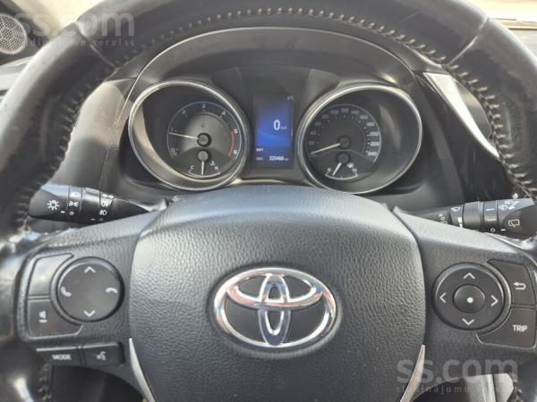 Brūns Toyota Auris 2016 Rīga, ar dzinēja tilpumu 1.60 L un nobraukumu 320 tūkst. km par 6500 €, foto 6 vietnē AUTOMOTO.COM.LV
