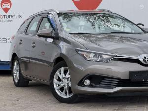 Brūns Toyota Auris 2016 Tauragė, ar dzinēja tilpumu 1.60 L un nobraukumu 94 tūkst. km par 9700 €, foto 6 vietnē AUTOMOTO.COM.LV