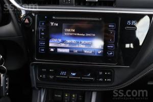 Brūns Toyota Auris 2016 Valmiera, ar dzinēja tilpumu 1.60 L un nobraukumu 323 tūkst. km par 5900 €, foto 16 vietnē AUTOMOTO.COM.LV