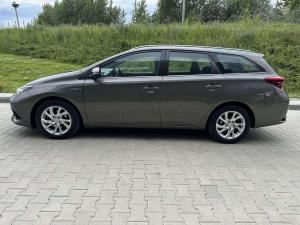 Brown Toyota Auris 2017 in Vilnius, with an engine capacity of 1.80 L and mileage of 264 thousand km for 10200 €, photo 7 on AUTOMOTO.COM.LV