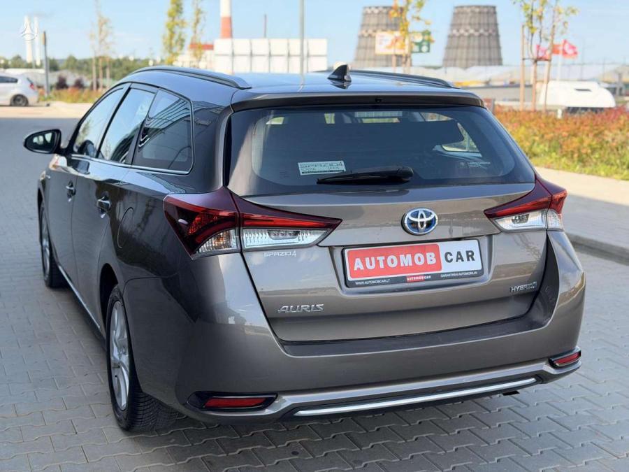 Brūns Toyota Auris 2017 Viļņa, ar dzinēja tilpumu 1.80 L un nobraukumu 173 tūkst. km par 11800 €, foto 9 vietnē AUTOMOTO.COM.LV