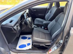 Brūns Toyota Auris 2017 Viļņa, ar dzinēja tilpumu 1.80 L un nobraukumu 173 tūkst. km par 11800 €, foto 13 vietnē AUTOMOTO.COM.LV