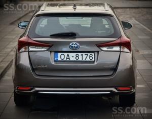 Brūns Toyota Auris 2018 Rīga, ar dzinēja tilpumu 1.80 L un nobraukumu 188 tūkst. km par 10900 €, foto 5 vietnē AUTOMOTO.COM.LV