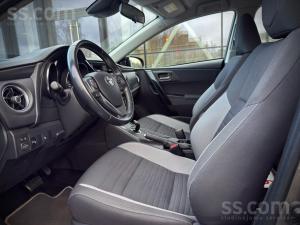 Brūns Toyota Auris 2018 Rīga, ar dzinēja tilpumu 1.80 L un nobraukumu 188 tūkst. km par 10900 €, foto 13 vietnē AUTOMOTO.COM.LV