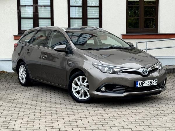 Brūns Toyota Auris 2018 Jelgava, ar dzinēja tilpumu 1.80 L un nobraukumu 211 tūkst. km par 10800 €, foto 7 vietnē AUTOMOTO.COM.LV